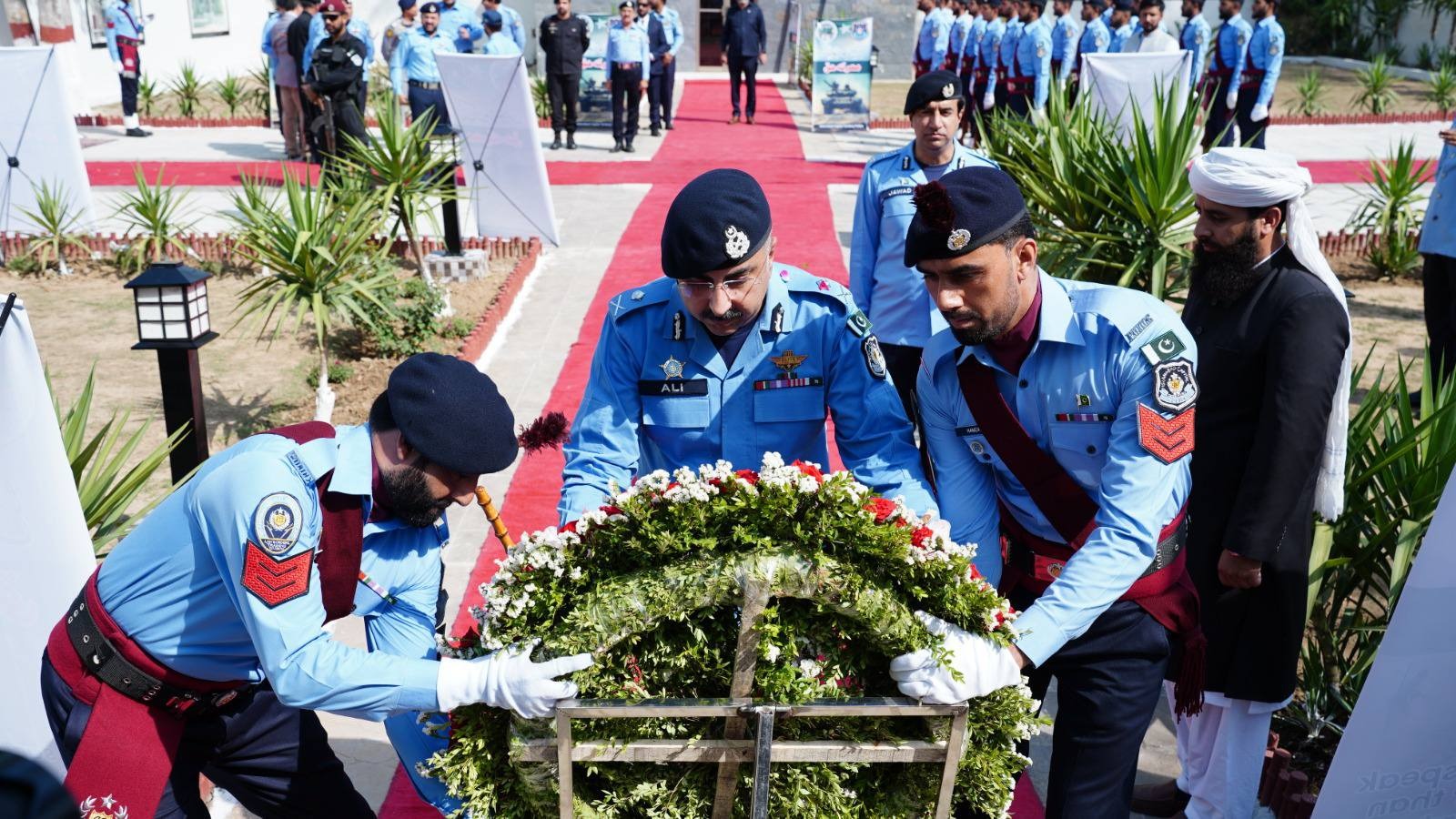 Islamabad Police Honors Pakistan Armed Forces' Triumph with Unity and ...